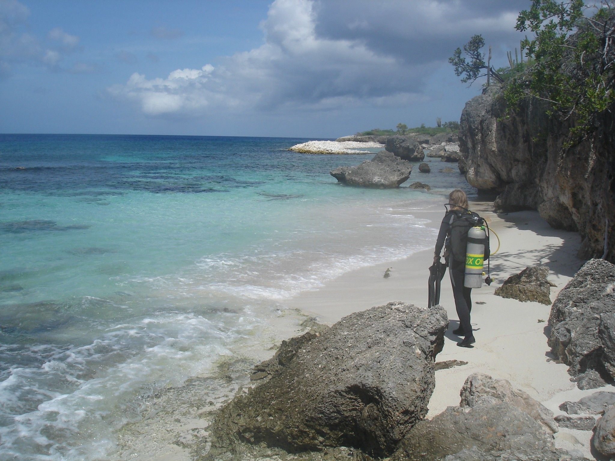 Wayaka - LatitudScuba.Com